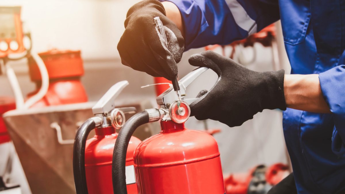 Fire Extinguisher Training: A Complete Beginner's Guide - Haseen Habib ...